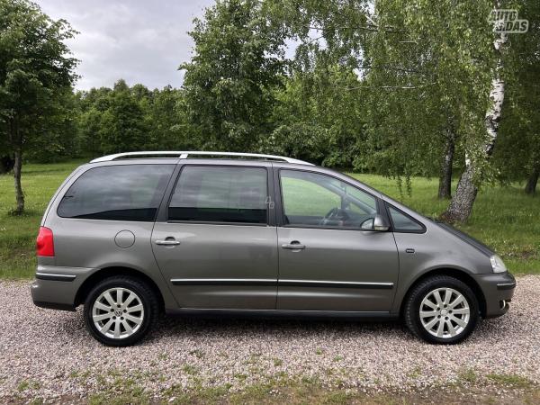 Volkswagen Sharan 2008 Alīta, ar dzinēja tilpumu 1.90 L un nobraukumu 370 tūkst. km par 2750 €, foto 3 vietnē AUTOMOTO.COM.LV