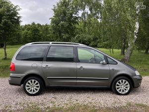 Volkswagen Sharan 2008 Alīta, ar dzinēja tilpumu 1.90 L un nobraukumu 370 tūkst. km par 2750 €, foto 4 vietnē AUTOMOTO.COM.LV