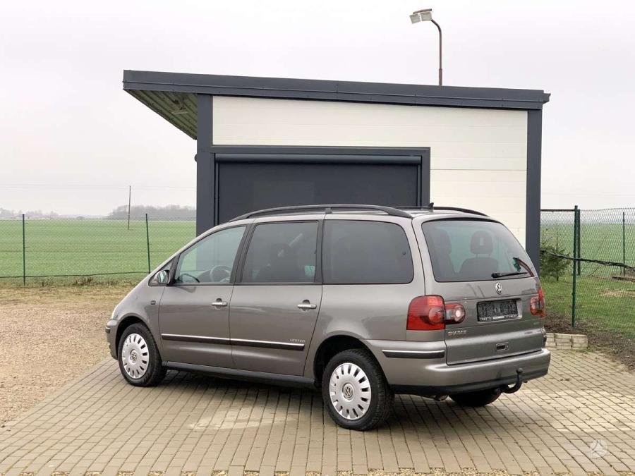 Volkswagen Sharan 2009 Kėdainiai, ar dzinēja tilpumu 1.97 L un nobraukumu 244 tūkst. km par 4399 €, foto 4 vietnē AUTOMOTO.COM.LV