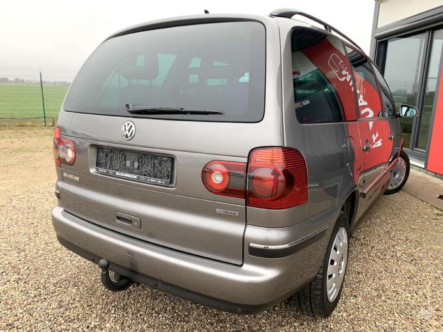 Volkswagen Sharan 2009 Kėdainiai, ar dzinēja tilpumu 1.97 L un nobraukumu 244 tūkst. km par 4399 €, foto 36 vietnē AUTOMOTO.COM.LV