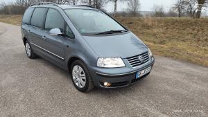 Volkswagen Sharan 2009 Marijampole, ar dzinēja tilpumu 2.00 L un nobraukumu 248 tūkst. km par 4550 €, foto 5 vietnē AUTOMOTO.COM.LV
