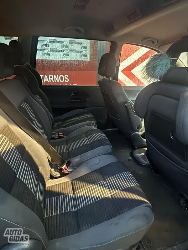 Volkswagen Sharan 2009 in Kaunas, with an engine capacity of 1.90 L and mileage of 343 thousand km for 2000 €, photo 7 on AUTOMOTO.COM.LV