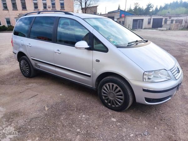 Volkswagen Sharan 2010 Utena, ar dzinēja tilpumu 1.90 L un nobraukumu 265 tūkst. km par 3900 €, foto 10 vietnē AUTOMOTO.COM.LV