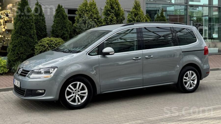 Volkswagen Sharan 2010 Rīga, ar dzinēja tilpumu 2.00 L un nobraukumu 292 tūkst. km par 6150 €, foto 4 vietnē AUTOMOTO.COM.LV