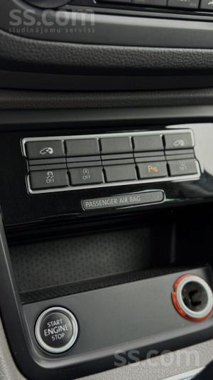 Volkswagen Sharan 2010 Rīga, ar dzinēja tilpumu 2.00 L un nobraukumu 292 tūkst. km par 6150 €, foto 28 vietnē AUTOMOTO.COM.LV