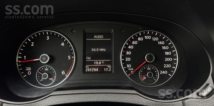 Volkswagen Sharan 2010 Rīga, ar dzinēja tilpumu 2.00 L un nobraukumu 292 tūkst. km par 6150 €, foto 29 vietnē AUTOMOTO.COM.LV