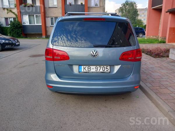 Volkswagen Sharan 2011 Jēkabpils, ar dzinēja tilpumu 2.00 L un nobraukumu 385 tūkst. km par 6500 €, foto 5 vietnē AUTOMOTO.COM.LV