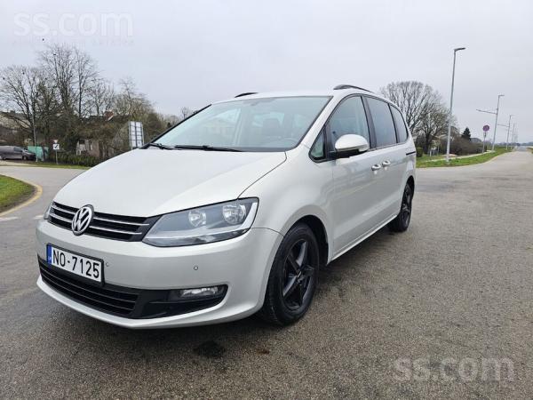 Volkswagen Sharan 2011 in Riga, with an engine capacity of 2.00 L and mileage of 361 thousand km for 4650 €, photo 7 on AUTOMOTO.COM.LV