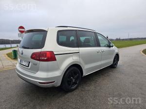 Volkswagen Sharan 2011 Rīga, ar dzinēja tilpumu 2.00 L un nobraukumu 361 tūkst. km par 4650 €, foto 12 vietnē AUTOMOTO.COM.LV