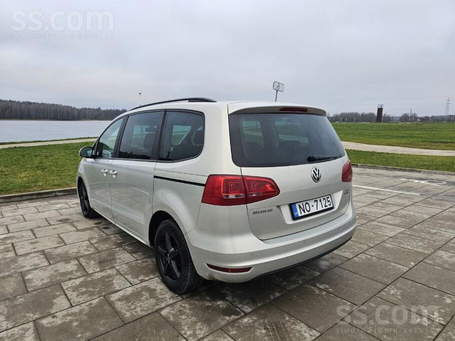 Volkswagen Sharan 2011 Rīga, ar dzinēja tilpumu 2.00 L un nobraukumu 361 tūkst. km par 4650 €, foto 15 vietnē AUTOMOTO.COM.LV