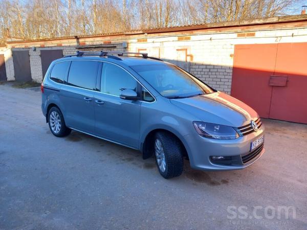 Volkswagen Sharan 2011 in Jekabpils, with an engine capacity of 2.00 L and mileage of 390 thousand km for 6500 €, photo 4 on AUTOMOTO.COM.LV