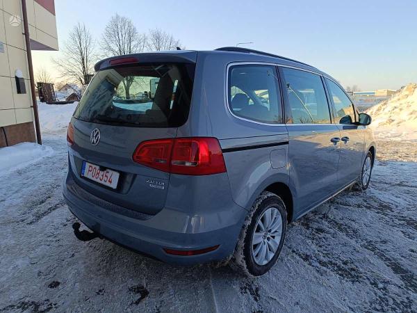 Volkswagen Sharan 2011 in Kretinga, with an engine capacity of 1.97 L and mileage of 245 thousand km for 7650 €, photo 4 on AUTOMOTO.COM.LV