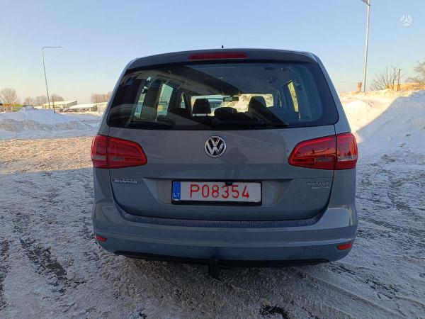 Volkswagen Sharan 2011 in Kretinga, with an engine capacity of 1.97 L and mileage of 245 thousand km for 7650 €, photo 5 on AUTOMOTO.COM.LV