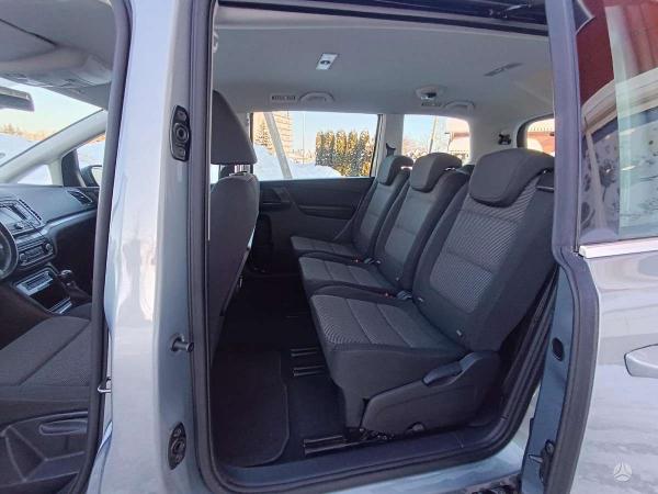 Volkswagen Sharan 2011 Kretinga, ar dzinēja tilpumu 1.97 L un nobraukumu 245 tūkst. km par 7650 €, foto 11 vietnē AUTOMOTO.COM.LV