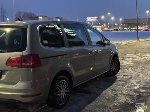 Volkswagen Sharan 2011 in Kaunas, with an engine capacity of 2.00 L and mileage of 1 thousand km for 5700 €, photo 6 on AUTOMOTO.COM.LV
