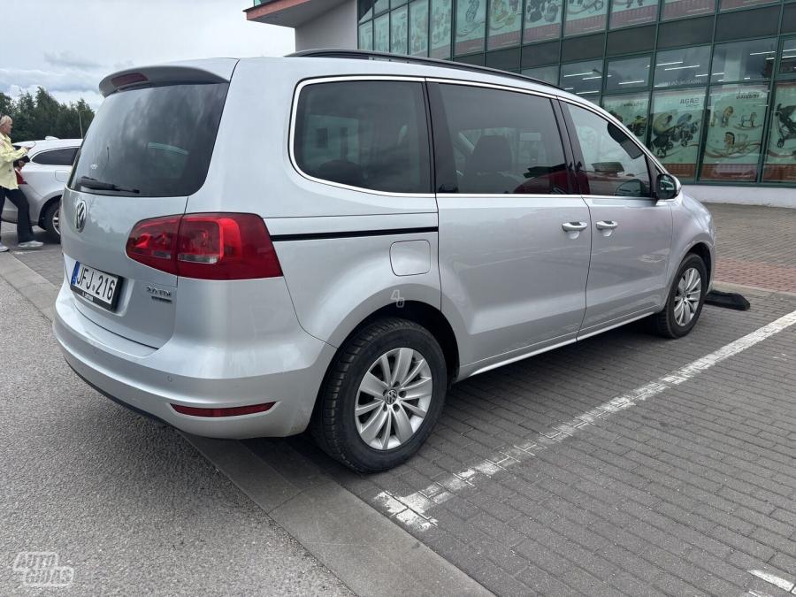 Volkswagen Sharan 2011 in Panevezys, with an engine capacity of 2.00 L and mileage of 273 thousand km for 6950 €, photo 6 on AUTOMOTO.COM.LV