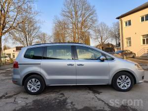 Volkswagen Sharan 2011 in Cesis, with an engine capacity of 2.00 L and mileage of 0 thousand km for 6950 €, photo 6 on AUTOMOTO.COM.LV