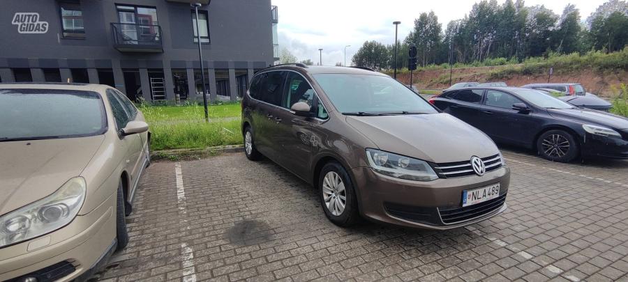 Volkswagen Sharan 2011 Viļņa, ar dzinēja tilpumu 2.00 L un nobraukumu 292 tūkst. km par 8400 €, foto 5 vietnē AUTOMOTO.COM.LV