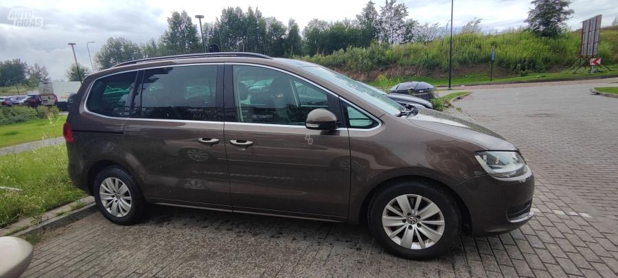 Volkswagen Sharan 2011 Viļņa, ar dzinēja tilpumu 2.00 L un nobraukumu 292 tūkst. km par 8400 €, foto 6 vietnē AUTOMOTO.COM.LV