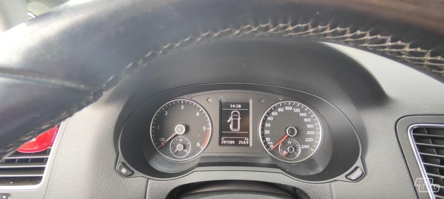 Volkswagen Sharan 2011 Viļņa, ar dzinēja tilpumu 2.00 L un nobraukumu 292 tūkst. km par 8400 €, foto 12 vietnē AUTOMOTO.COM.LV