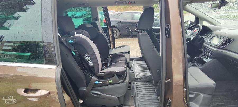 Volkswagen Sharan 2011 Viļņa, ar dzinēja tilpumu 2.00 L un nobraukumu 292 tūkst. km par 8400 €, foto 16 vietnē AUTOMOTO.COM.LV