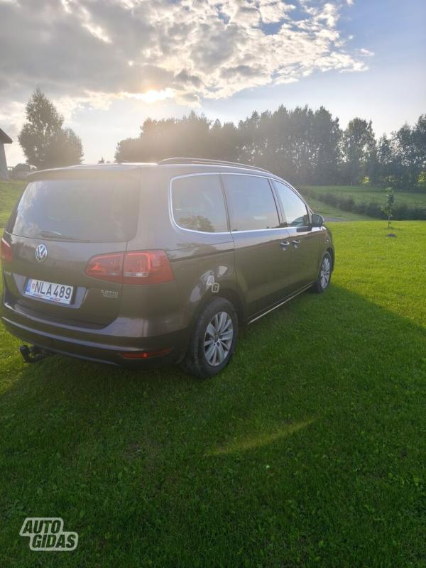 Volkswagen Sharan 2011 Viļņa, ar dzinēja tilpumu 2.00 L un nobraukumu 294 tūkst. km par 8200 €, foto 6 vietnē AUTOMOTO.COM.LV
