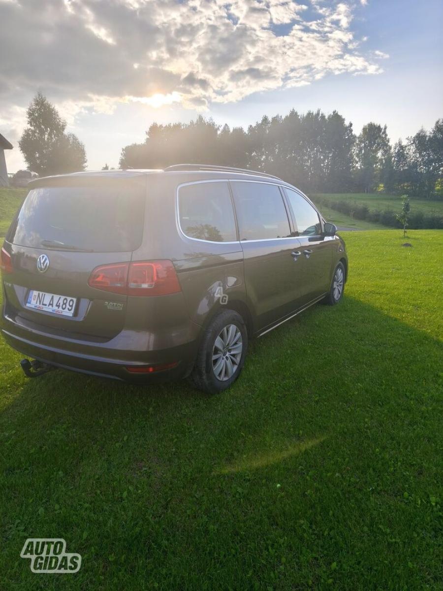 Volkswagen Sharan 2011 Viļņa, ar dzinēja tilpumu 2.00 L un nobraukumu 294 tūkst. km par 8200 €, foto 6 vietnē AUTOMOTO.COM.LV