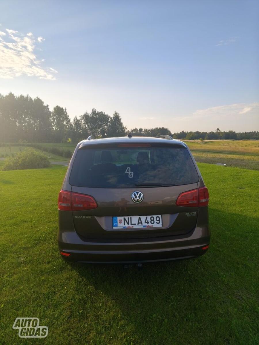 Volkswagen Sharan 2011 Viļņa, ar dzinēja tilpumu 2.00 L un nobraukumu 294 tūkst. km par 8200 €, foto 7 vietnē AUTOMOTO.COM.LV