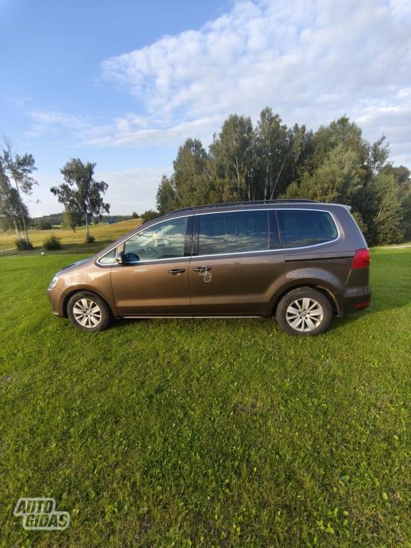 Volkswagen Sharan 2011 Viļņa, ar dzinēja tilpumu 2.00 L un nobraukumu 294 tūkst. km par 8200 €, foto 9 vietnē AUTOMOTO.COM.LV