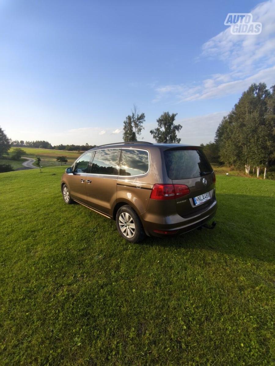 Volkswagen Sharan 2011 Viļņa, ar dzinēja tilpumu 2.00 L un nobraukumu 294 tūkst. km par 8200 €, foto 12 vietnē AUTOMOTO.COM.LV