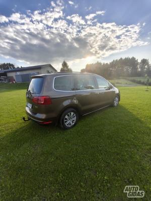 Volkswagen Sharan 2011 Viļņa, ar dzinēja tilpumu 2.00 L un nobraukumu 294 tūkst. km par 8200 €, foto 14 vietnē AUTOMOTO.COM.LV