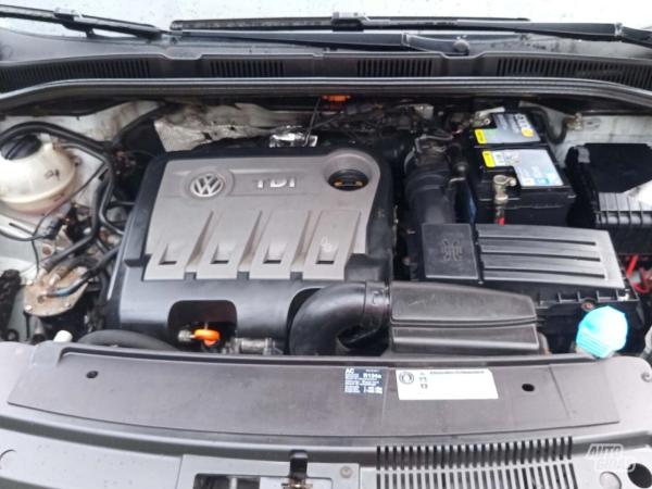 Volkswagen Sharan 2011 in Marijampole, with an engine capacity of 2.00 L and mileage of 365 thousand km for 3950 €, photo 6 on AUTOMOTO.COM.LV