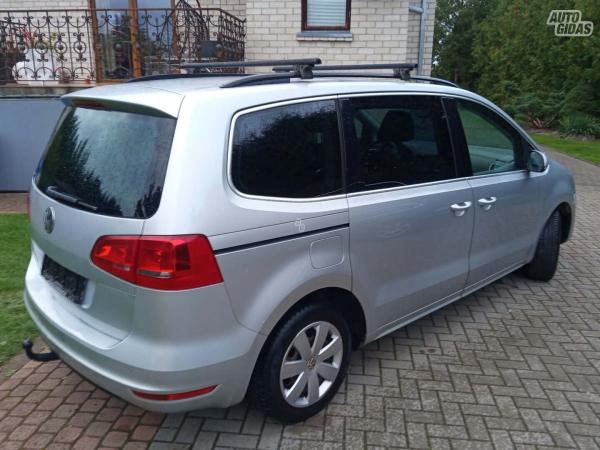 Volkswagen Sharan 2011 in Marijampole, with an engine capacity of 2.00 L and mileage of 365 thousand km for 3950 €, photo 8 on AUTOMOTO.COM.LV