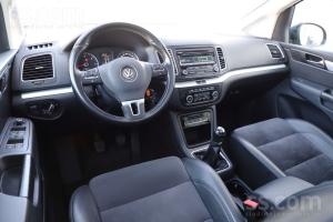 Volkswagen Sharan 2012 in Tukums, with an engine capacity of 2.00 L and mileage of 0 thousand km for 6990 €, photo 6 on AUTOMOTO.COM.LV