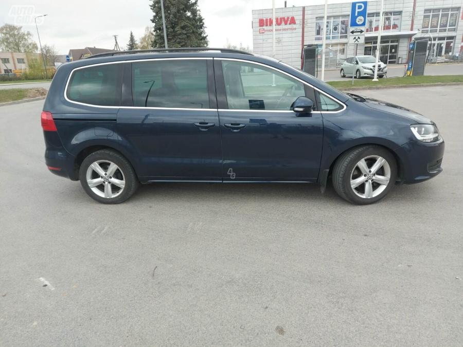Volkswagen Sharan 2012 in Ukmerge, with an engine capacity of 2.00 L and mileage of 400 thousand km for 5750 €, photo 5 on AUTOMOTO.COM.LV