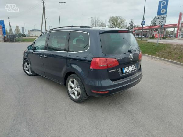 Volkswagen Sharan 2012 in Ukmerge, with an engine capacity of 2.00 L and mileage of 400 thousand km for 5750 €, photo 7 on AUTOMOTO.COM.LV