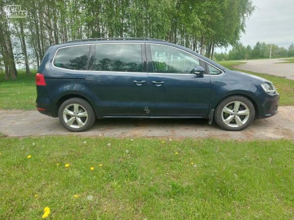 Volkswagen Sharan 2012 in Ukmerge, with an engine capacity of 2.00 L and mileage of 400 thousand km for 5550 €, photo 4 on AUTOMOTO.COM.LV