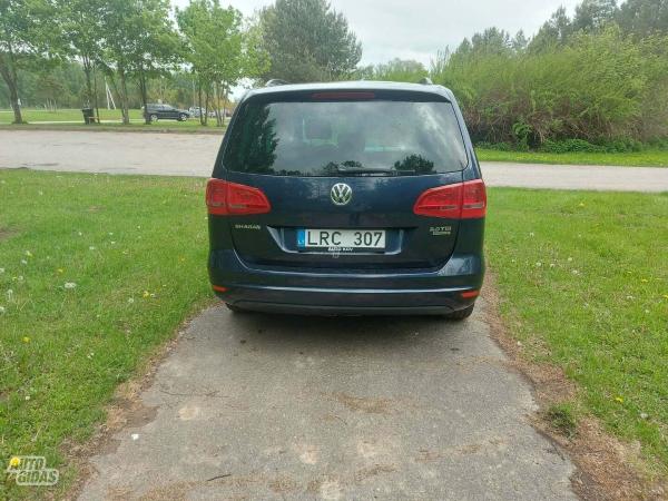 Volkswagen Sharan 2012 in Ukmerge, with an engine capacity of 2.00 L and mileage of 400 thousand km for 5550 €, photo 6 on AUTOMOTO.COM.LV