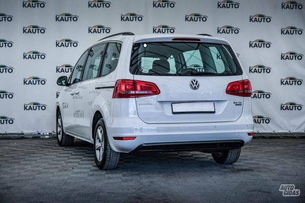 Volkswagen Sharan 2012 in Kaunas, with an engine capacity of 2.00 L and mileage of 299 thousand km for 7990 €, photo 4 on AUTOMOTO.COM.LV