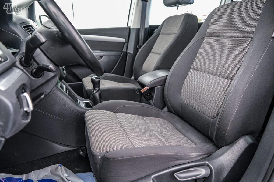 Volkswagen Sharan 2012 Kauņa, ar dzinēja tilpumu 2.00 L un nobraukumu 299 tūkst. km par 7990 €, foto 7 vietnē AUTOMOTO.COM.LV