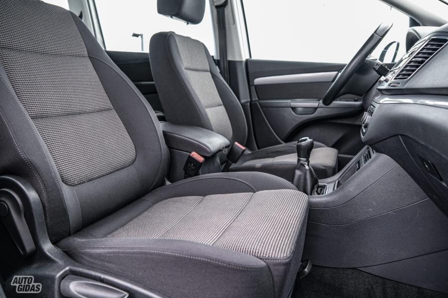 Volkswagen Sharan 2012 Kauņa, ar dzinēja tilpumu 2.00 L un nobraukumu 299 tūkst. km par 7990 €, foto 13 vietnē AUTOMOTO.COM.LV