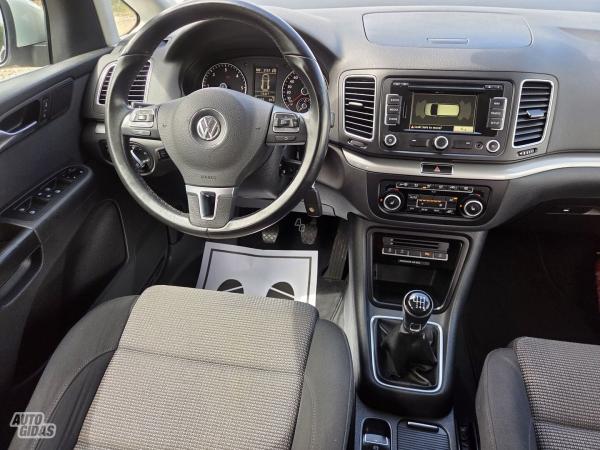 Volkswagen Sharan 2012 Viļņa, ar dzinēja tilpumu 2.00 L un nobraukumu 219 tūkst. km par 7650 €, foto 7 vietnē AUTOMOTO.COM.LV