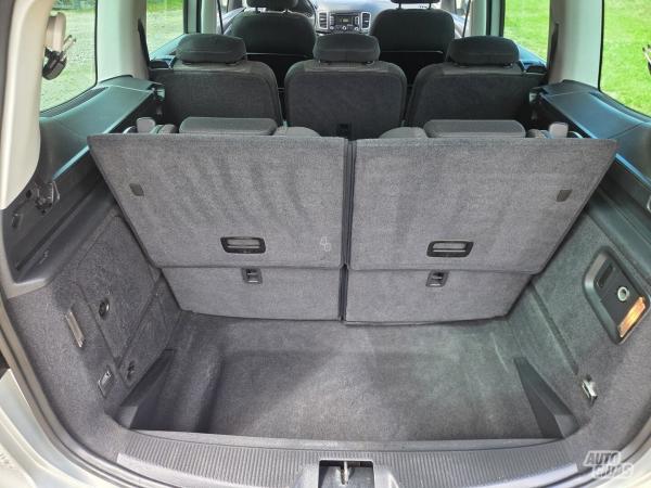 Volkswagen Sharan 2012 Viļņa, ar dzinēja tilpumu 2.00 L un nobraukumu 219 tūkst. km par 7650 €, foto 10 vietnē AUTOMOTO.COM.LV