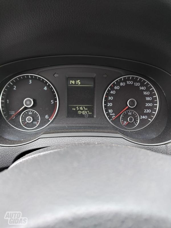 Volkswagen Sharan 2012 in Utena, with an engine capacity of 2.00 L and mileage of 195 thousand km for 7500 €, photo 9 on AUTOMOTO.COM.LV
