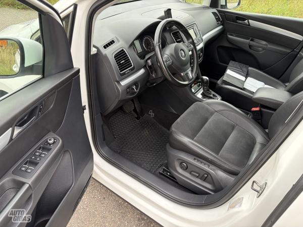 Volkswagen Sharan 2012 Marijampole vietnē Volkswagen Sharan 2012 Marijampole, ar dzinēja tilpumu 2.00 L un nobraukumu 230 tūkst. km par 7700 €, foto 6 vietnē AUTOMOTO.COM.LV