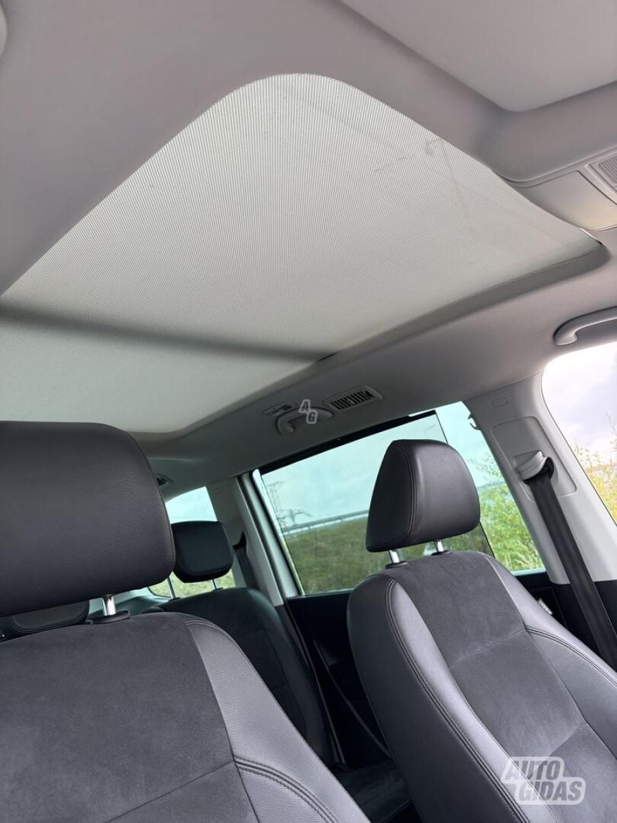 Volkswagen Sharan 2012 Marijampole, ar dzinēja tilpumu 2.00 L un nobraukumu 230 tūkst. km par 7700 €, foto 14 vietnē AUTOMOTO.COM.LV