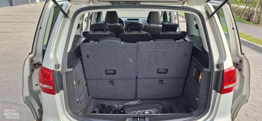 Volkswagen Sharan 2013 in Vilnius, with an engine capacity of 1.40 L and mileage of 138 thousand km for 6300 €, photo 12 on AUTOMOTO.COM.LV