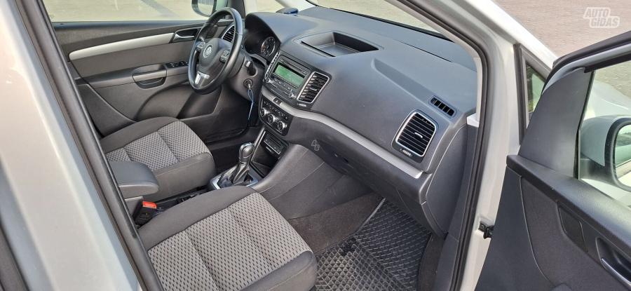 Volkswagen Sharan 2013 in Vilnius, with an engine capacity of 1.40 L and mileage of 138 thousand km for 6300 €, photo 14 on AUTOMOTO.COM.LV