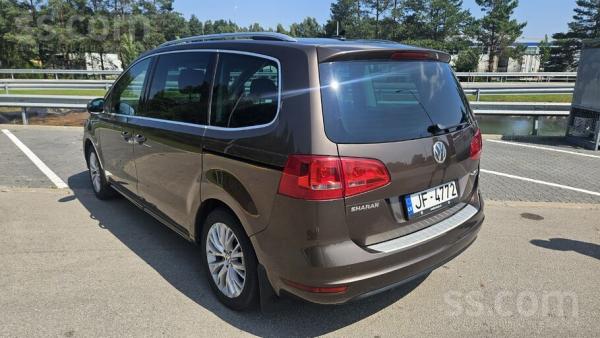 Volkswagen Sharan 2013 Rīga, ar dzinēja tilpumu 2.00 L un nobraukumu 339 tūkst. km par 7500 €, foto 9 vietnē AUTOMOTO.COM.LV