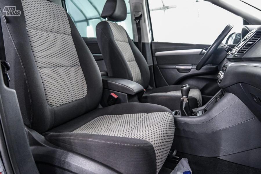 Volkswagen Sharan 2014 Kauņa, ar dzinēja tilpumu 2.00 L un nobraukumu 300 tūkst. km par 8990 €, foto 12 vietnē AUTOMOTO.COM.LV